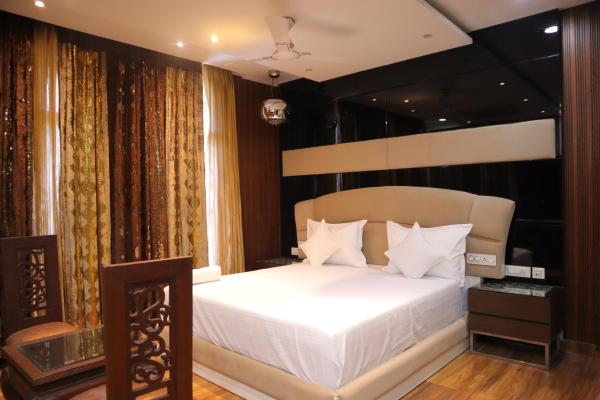 The Royal Suites - Delhi
