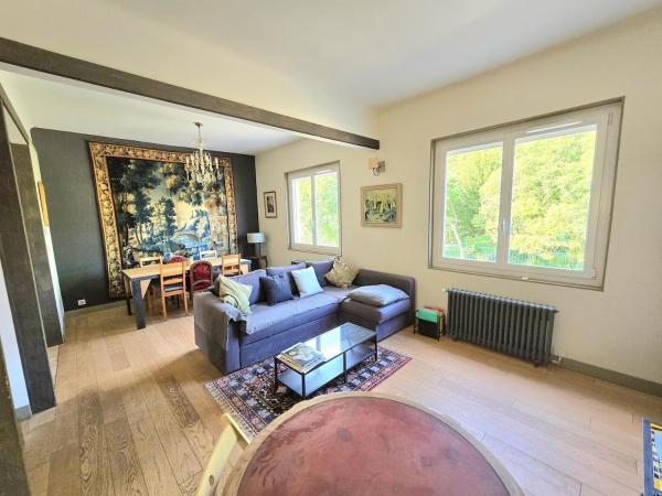Cottage : Charmante Maison Et Jardin Arboré En Ville - Hérault