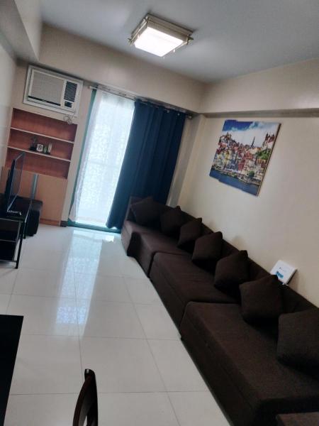 1 Bedroom Near Airport By Rqui - Makati