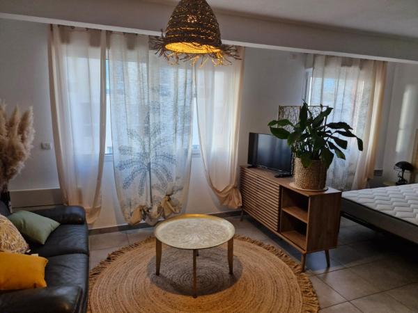Studio Le Bohème Proche Gare - Ibis Budget Perpignan Sud