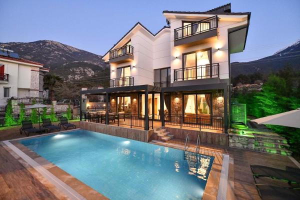 Villa ŞAyir 2 Premium Holiday Villa's - Çalış Beach