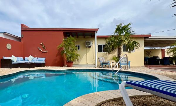 Bubali Gardens - Eagle Beach's Oasis - Aruba