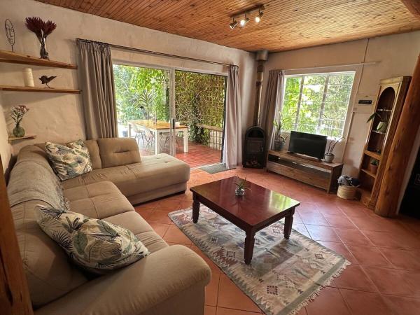 Nature Lover's Home In Grabouw - Grabouw