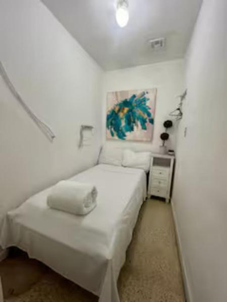 Private Room - Monthly - Pod Room - Miami