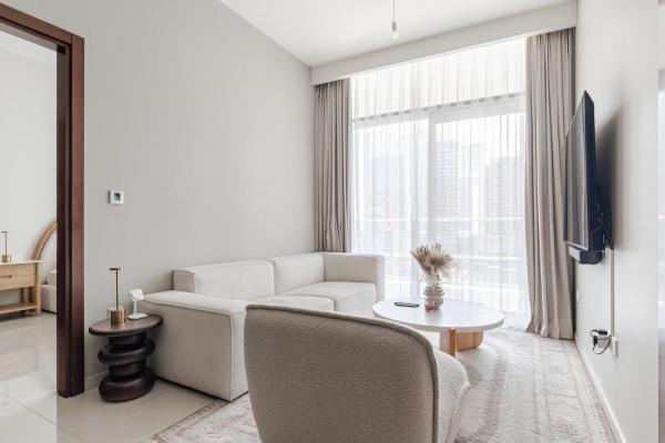 Luxury2br Canal View Free Parking & Water Downtown - Dubai