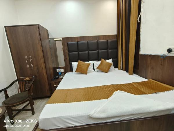 Hotel Silver Star - Panipat