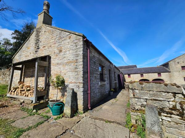 The Bothy At High Frost Hall - Langley Castle Hotel