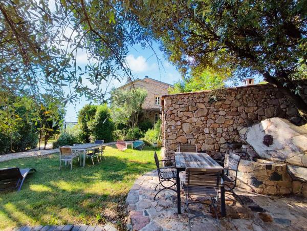 Entre Mer & Maquis, L'âme De La Corse En Gîtes De Charme Avec Jacuzzi, Proche Ajaccio - Corsica