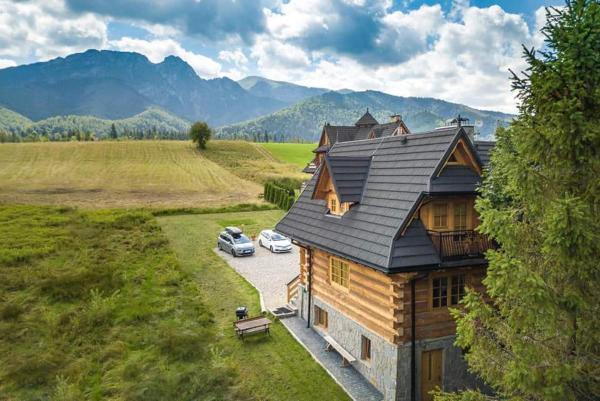 Góralskie Bacówki Z Widokiem Na Giewont - Zakopane