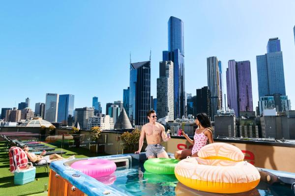 1 Bed In A 4 Bed Mixed Dorm (Shared Bathroom) - Cremorne