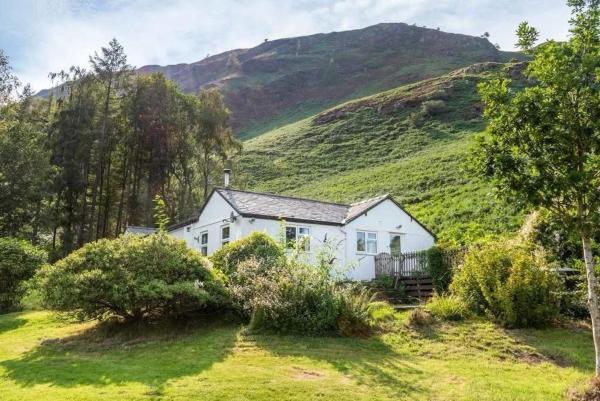 Catbells Sunrise Cottage Borrowdale Lake District - Borrowdale
