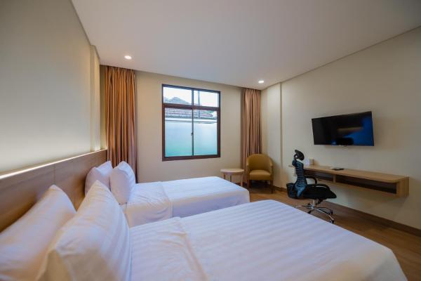 Grand Pasundan Convention Hotel - Bandung