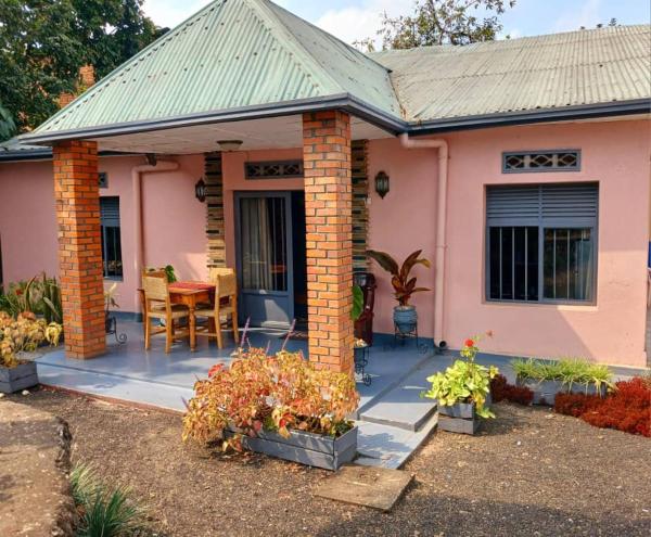 Colibri Villa City Center - Rwanda