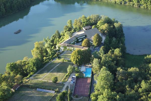 Domaine De Charme Sur Lac Privé - Loire