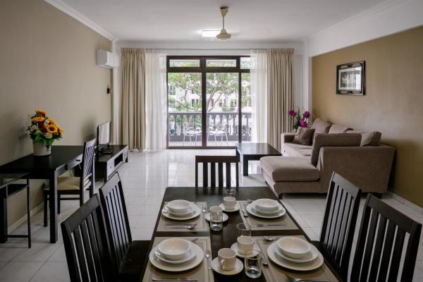 3-bedroom Stay At Macalister Road & Georgetown, Noble Villa Penang - Batu Ferringhi