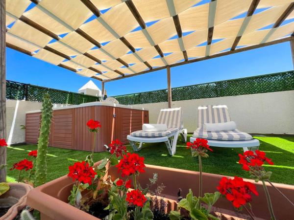 Karmi C4 Flat With Jacuzzi By Holidaykeys - Girne