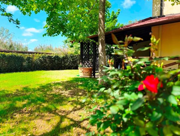 Elsa, Giardino E Relax - Poggibonsi