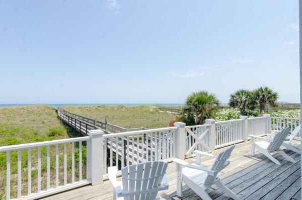 Carolina Comfort Lower By Bryant Real Estate - Carolina Beach, NC