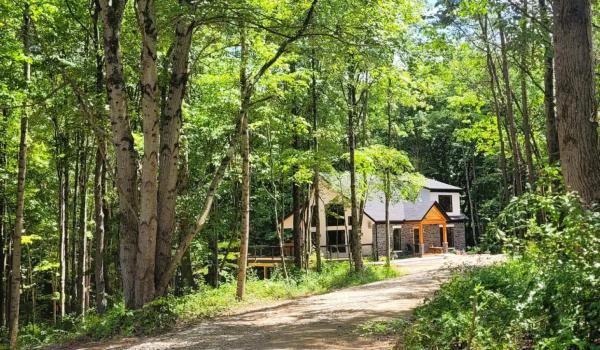 The Saige - Hot Tub, Fire Pit, And Huge Entertainment Area - Logan, OH