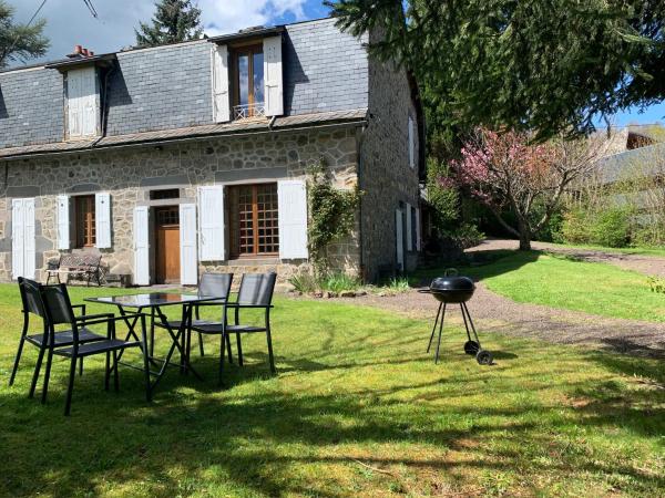 Charmant Appartement Jardin/parking Privé 4 Personnes - Chastreix