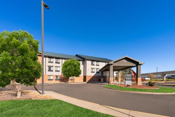 Sylo Hotel Denver Airport, A Ramada By Wyndham - Aurora, CO