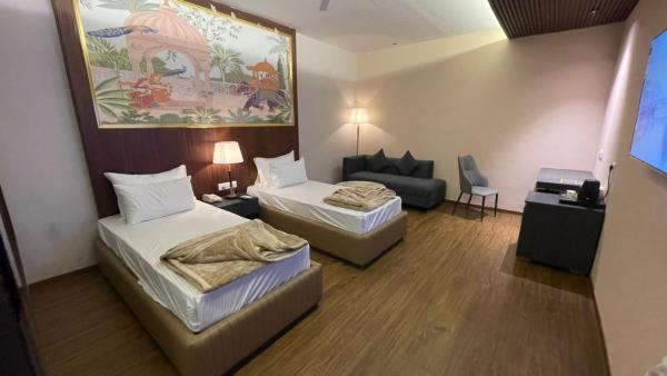 Hotel Pradoe - Bathinda