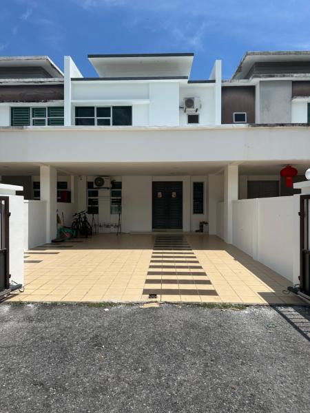 Ulike~home Stay~setia Residen~4room - Sitiawan