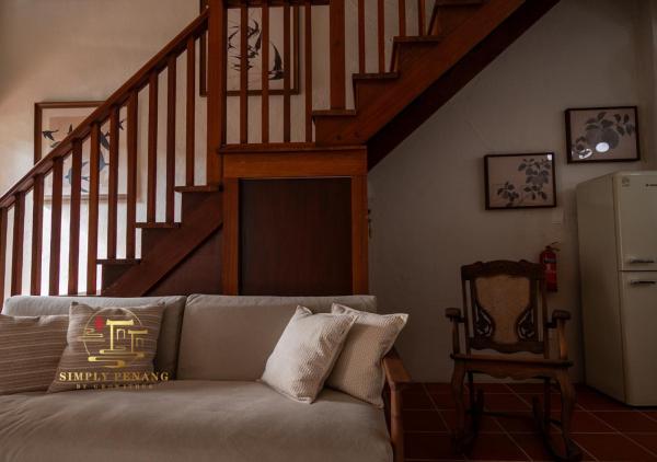 Lumut Heritage - A Walk To Armenian St Art & Cafes - Penang