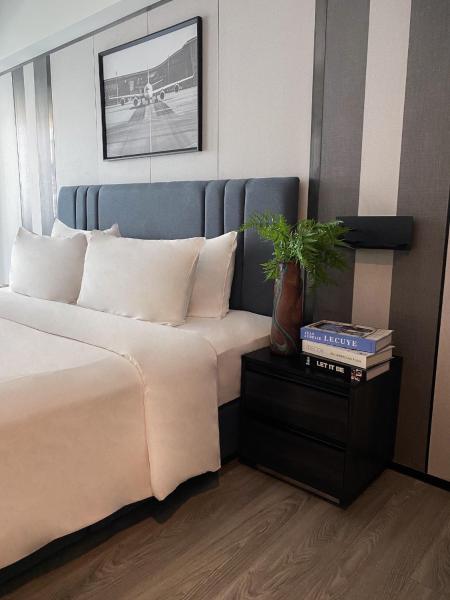 12 The Residence Hotel At Don Mueang Airport - Mueang Pathum Thani District