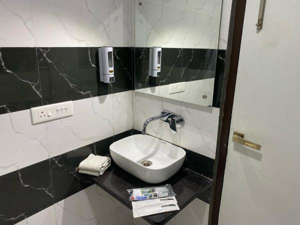 Taj Comfort Inn - Agra