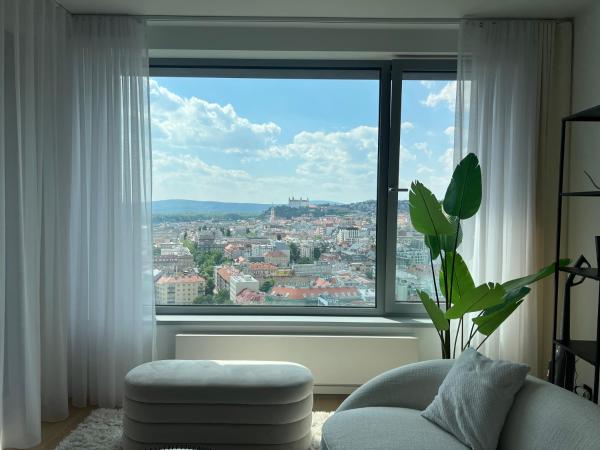 Sky Park-20th Floor Sunset Views - Parking - Bratislava