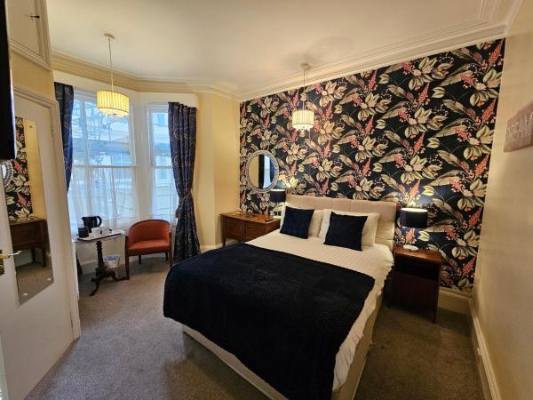 Rivelyn Hotel Bar & Restaurant - Filey