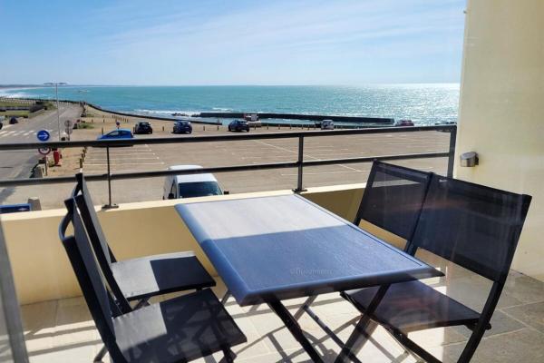 Tipoz'immo-le Grand Grand 210 -View And Direct Access To The Sea-pets Accep - Pouldreuzic