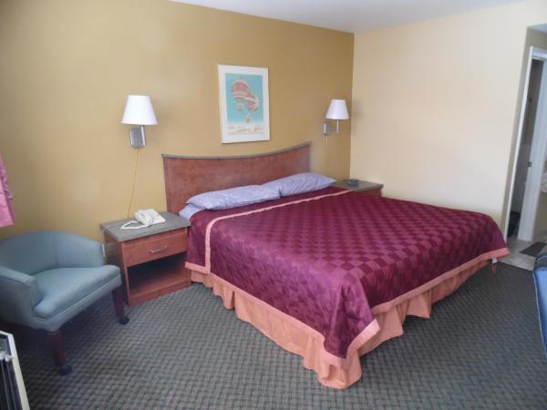 Trails Motel - Lone Pine, CA