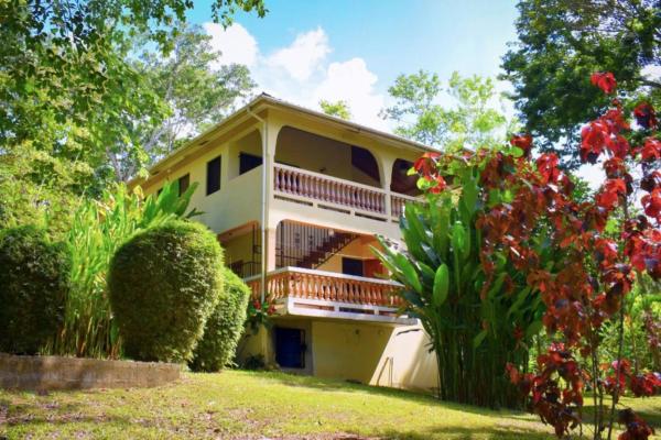 Private 2 Bdrm Home On 46 Acres Along Macal River - Belize