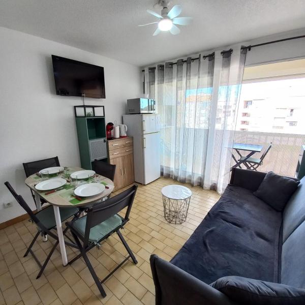 "Le Coeur Grau" 4 Personnes , Parking Privé , Proche Mer Et Tout Commerces , 10 Mn Du Centre Ville à Pieds - Port Camargue