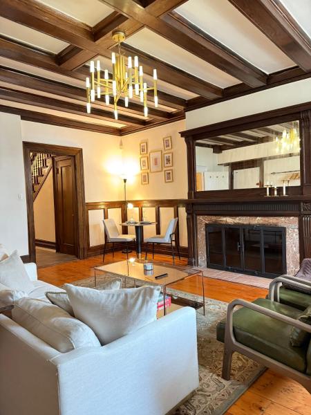 Authentic Spacious 1bdr In Downtown Montreal - LaSalle