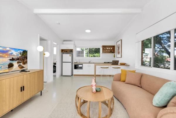 Tropicana Boutique Hotel - 6 - Cairns
