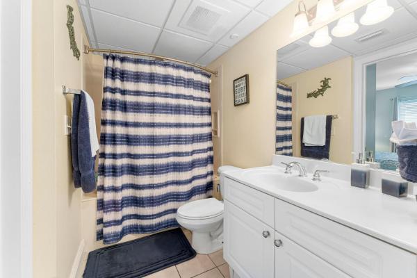 Goin Coastal Emerald Beach Unit 729 - Panama