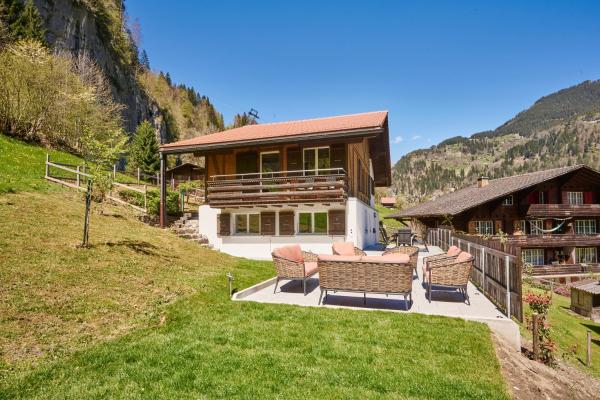Chalet Mountain Love, Spectacular Views, Spacious & Luxurious - Lauterbrunnen