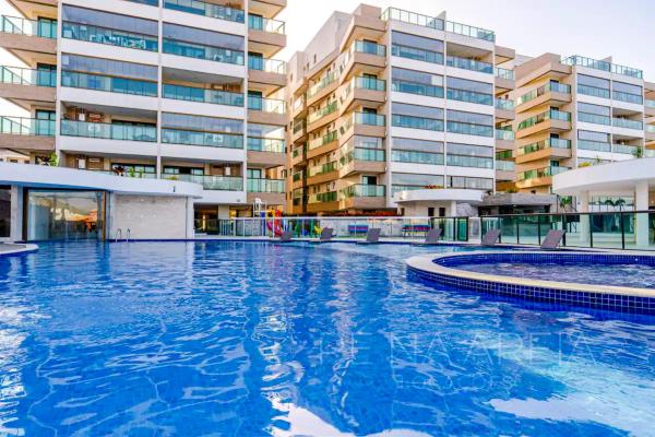 Espaçoso Apto 2 Quartos Com Piscina E Churrasqueira - Perfeito Para Família A 50m Da Praia - Arraial do Cabo