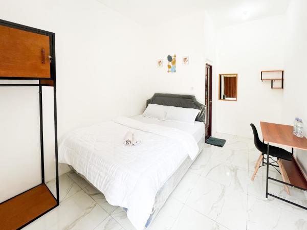 Graha Indah Ngagel Surabaya Redpartner - Surabaya