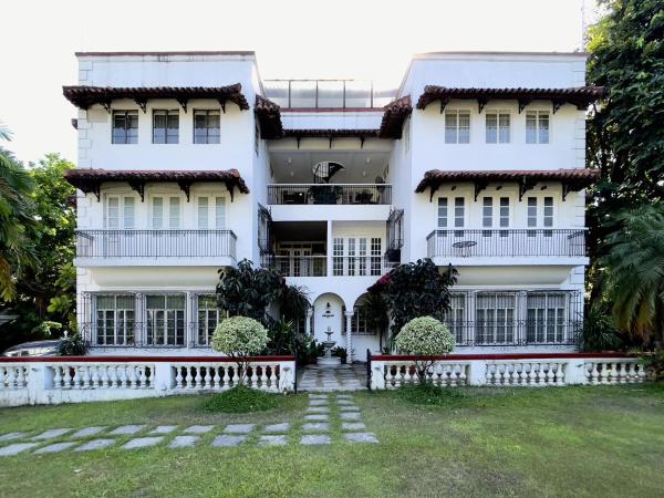Miranamin Nest Elegant Home In Miranila Heritage Compound, Pet Friendly, With Rooftop, Kitchens - Perfect For Reunions, Team Building - San Mateo