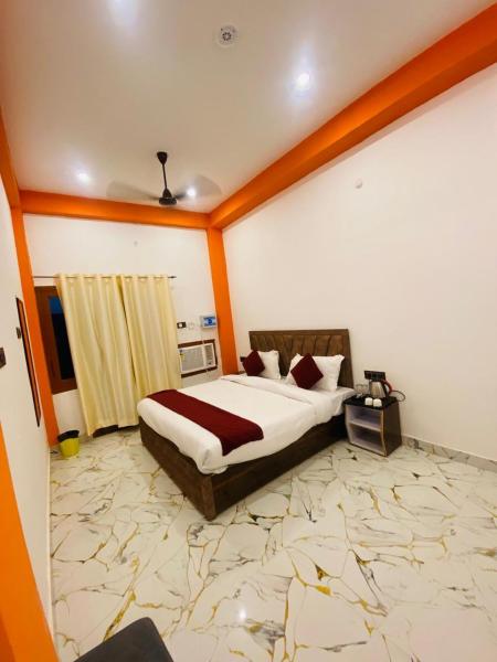 Hotel Aero - Ayodhya