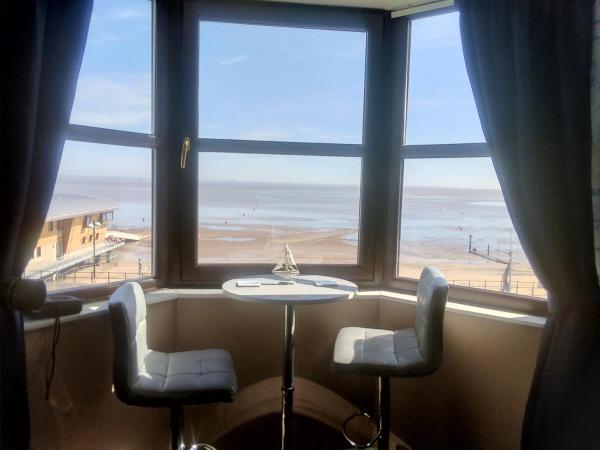 Seaview Smuggler Cove Cleethoropes - Cleethorpes