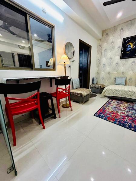 Namah 1 Bhk Resort Homestay-4 Min From Prem Mandir - Vrindavan