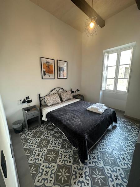 Iris -Paola Modern Townhouse - Malta