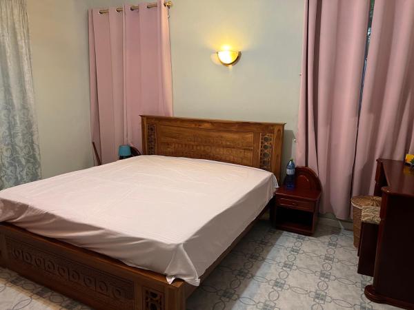 Maison Blanche Self Catering Apartment 1 - Mauritius