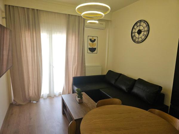 Renovated Beautiful Apartment - Greece