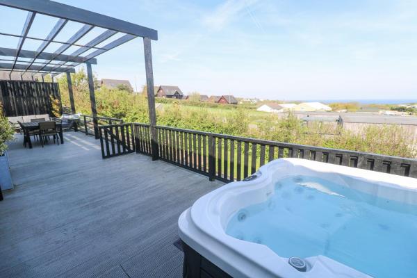 Bay View - Pool
